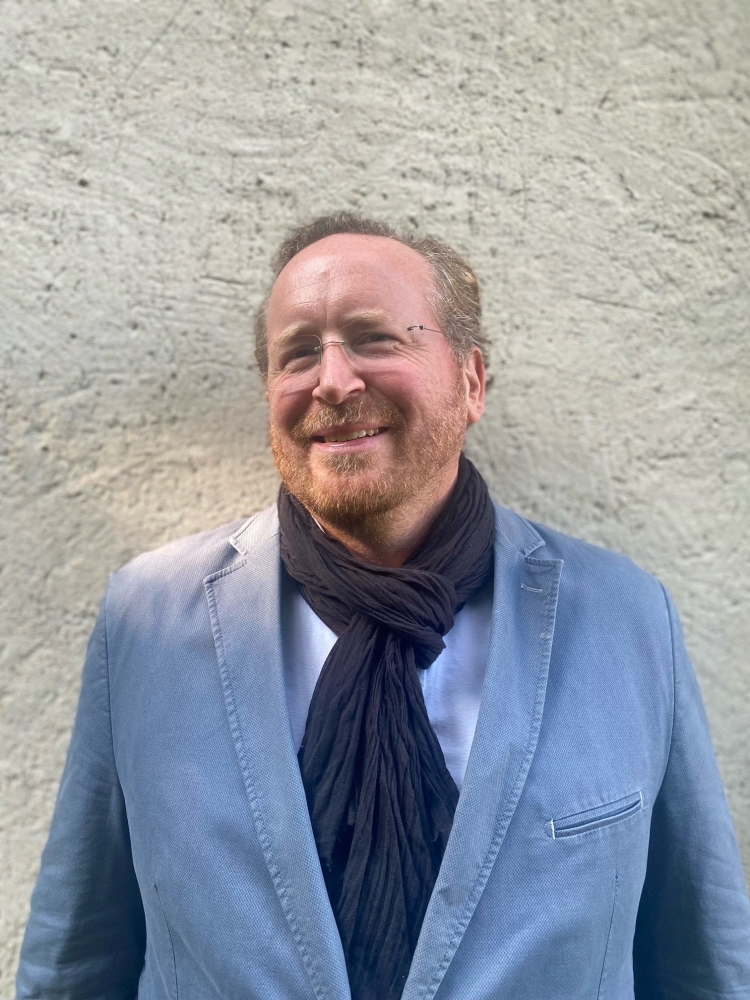 PORTRAIT D'ALUMNI : ARTHUR ARCHAMBAULT, ISG PROMO 2002, LA TRANSMISSION ...